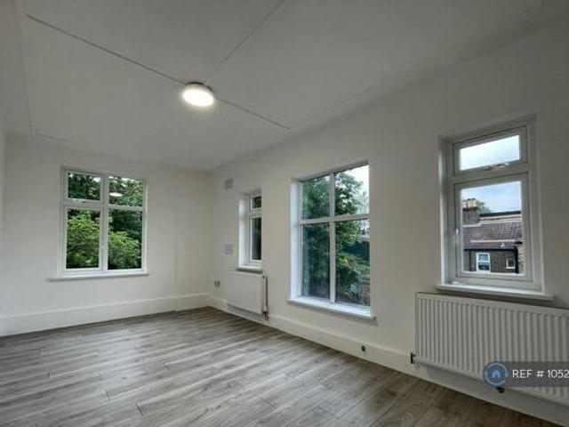 2 Bedroom Flat For Rent In London