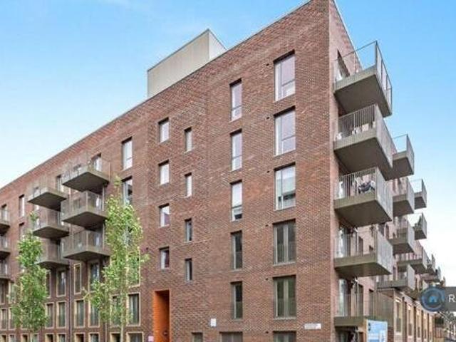 2 Bedroom Flat For Rent In London