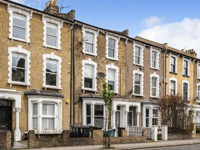 2 Bedroom Flat For Rent In London