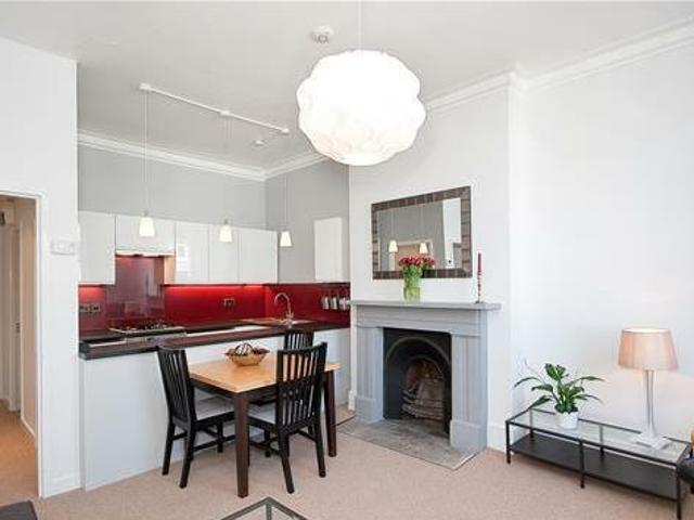 2 Bedroom Flat For Rent In London