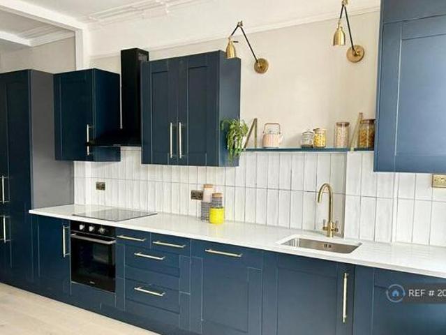 2 Bedroom Flat For Rent In London