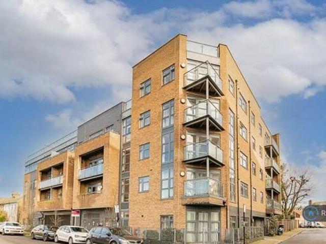 2 Bedroom Flat For Rent In London