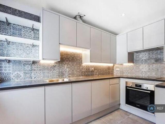 2 Bedroom Flat For Rent In London