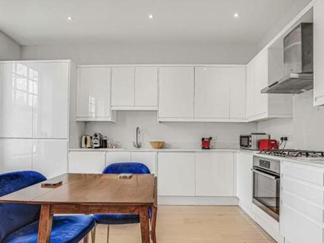 2 Bedroom Flat For Rent In London