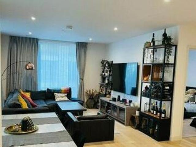 2 Bedroom Flat For Rent In London