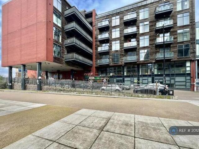 2 Bedroom Flat For Rent In London