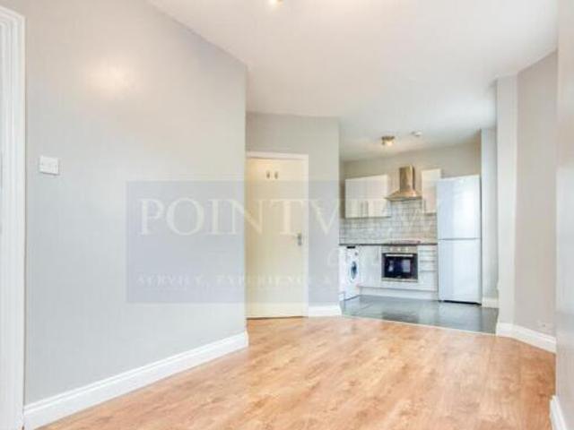 2 Bedroom Flat For Rent In London