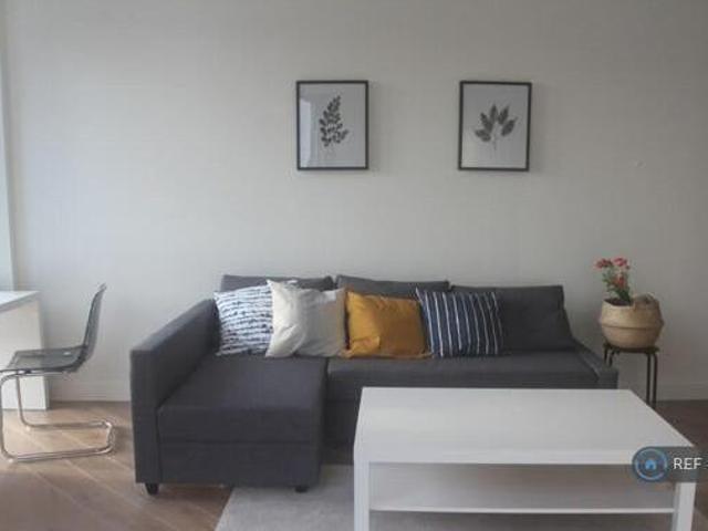 2 Bedroom Flat For Rent In London