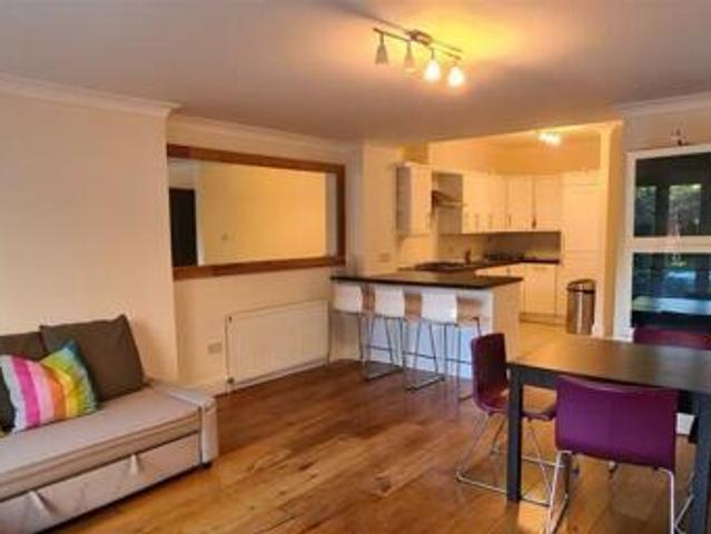 2 Bedroom Flat For Rent In London
