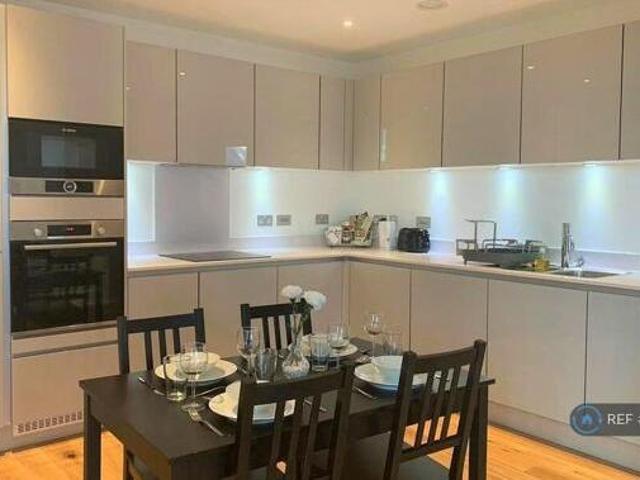 2 Bedroom Flat For Rent In London