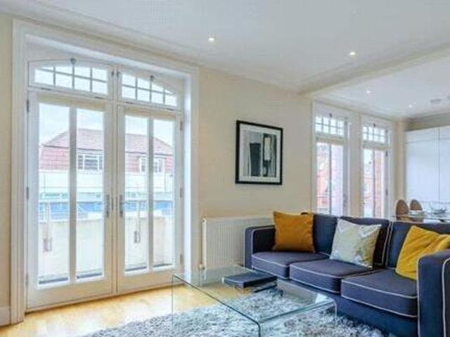 2 Bedroom Flat For Rent In London