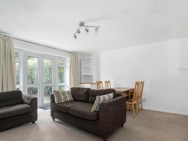 2 Bedroom Flat For Rent In London
