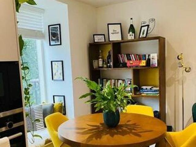 2 Bedroom Flat For Rent In London