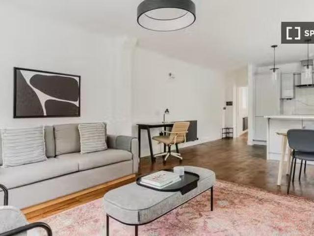 2 bedroom flat for rent in London
