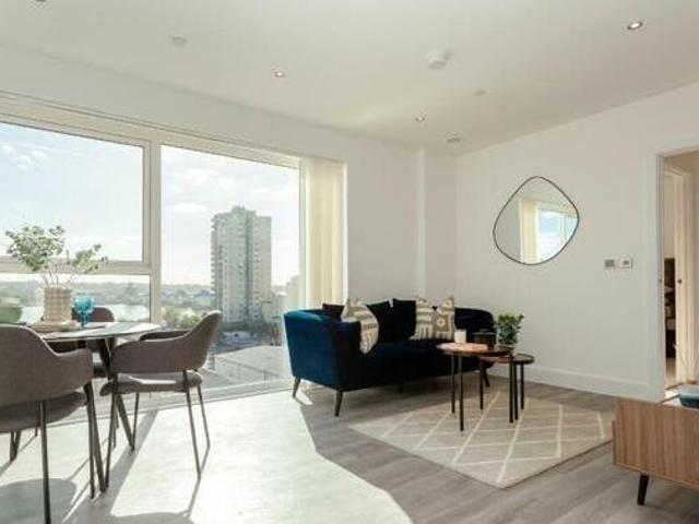2 Bedroom Flat For Rent In London