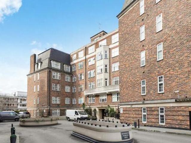 2 Bedroom Flat For Rent In London