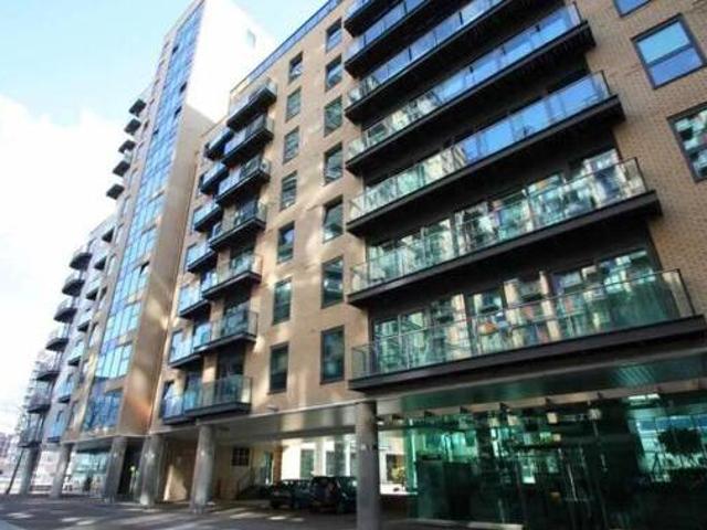 2 Bedroom Flat For Rent In London