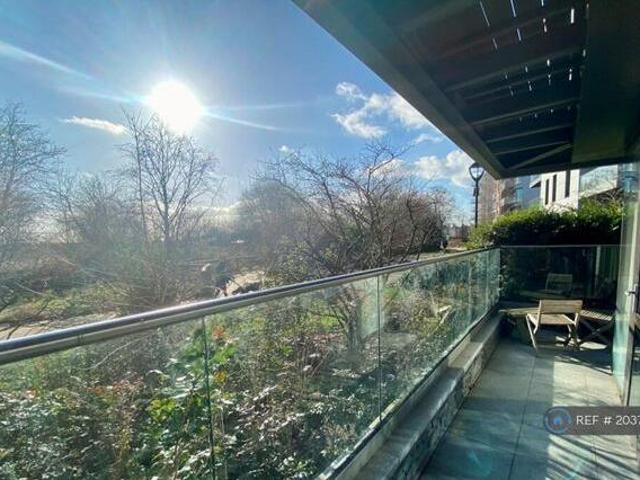 2 Bedroom Flat For Rent In London