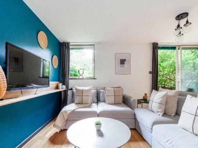 2 Bedroom Flat For Rent In London