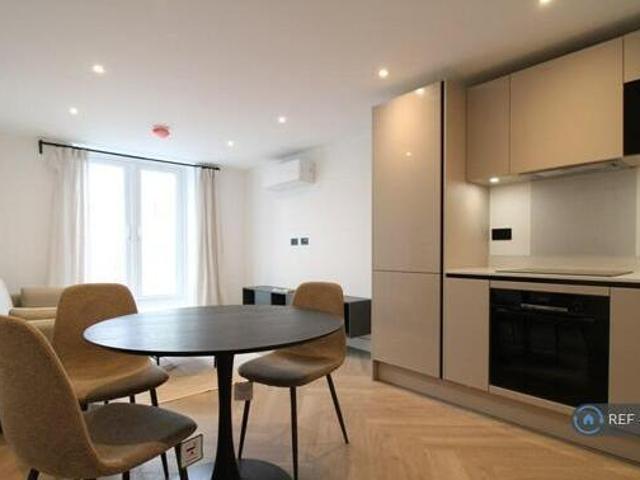 2 Bedroom Flat For Rent In London