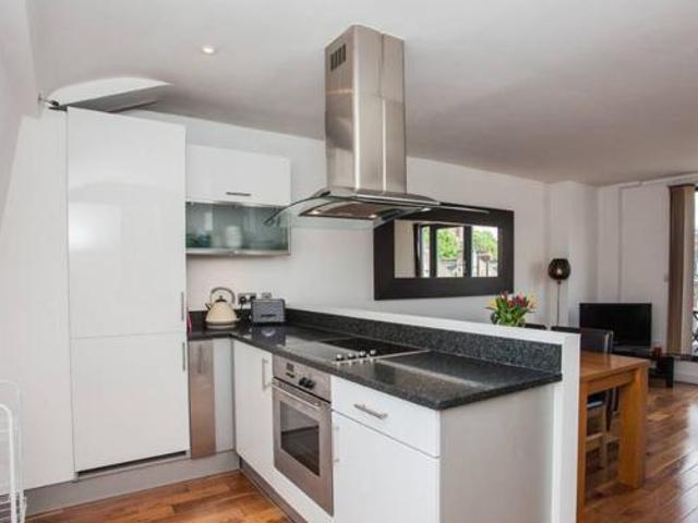 2 Bedroom Flat For Rent In London
