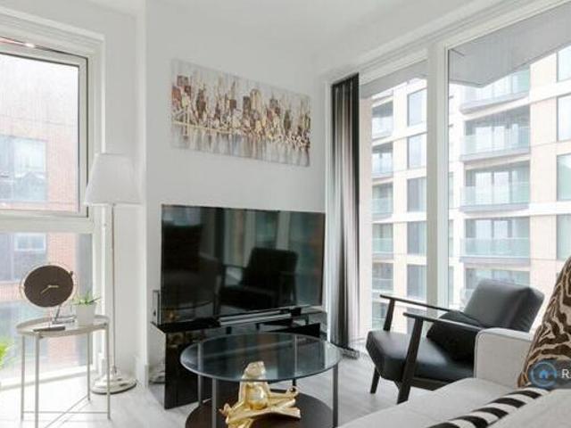 2 Bedroom Flat For Rent In London