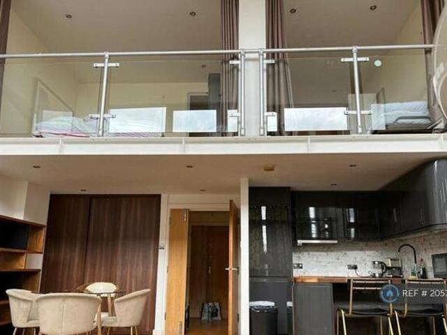 2 Bedroom Flat For Rent In London