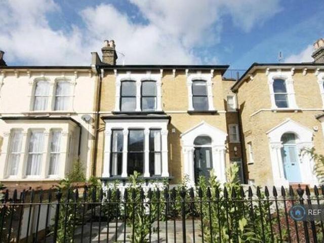 2 Bedroom Flat For Rent In London