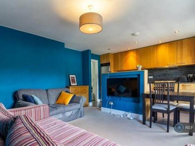 2 Bedroom Flat For Rent In London