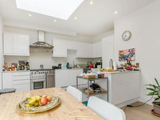 2 Bedroom Flat For Rent In London Bridge, London