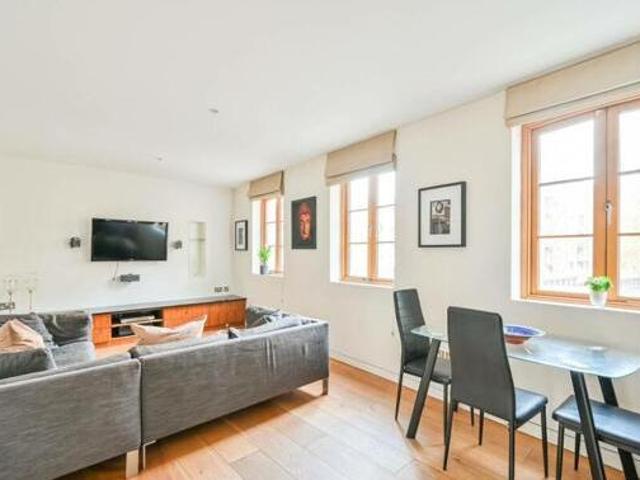 2 Bedroom Flat For Rent In London Bridge, London