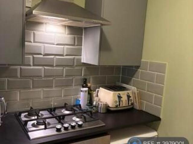 2 bedroom flat for rent in London, N4