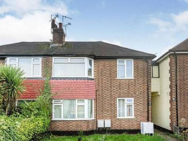 2 bedroom flat for rent in London Road Northfleet Gravesend DA11
