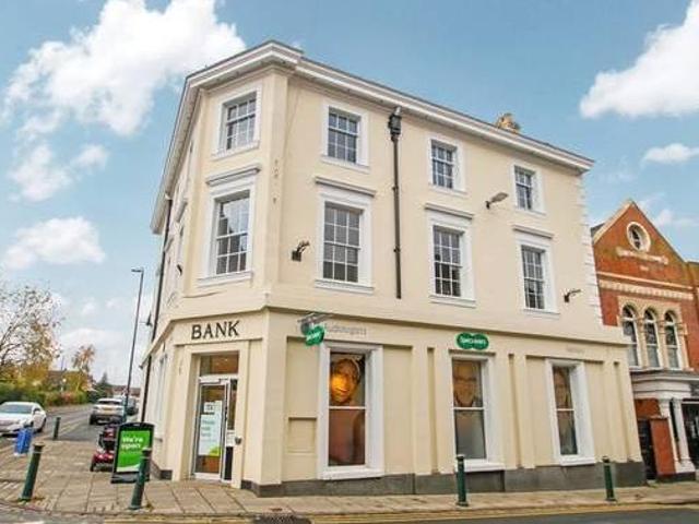 2 bedroom flat for rent in Long Street Atherstone Warwickshire CV9