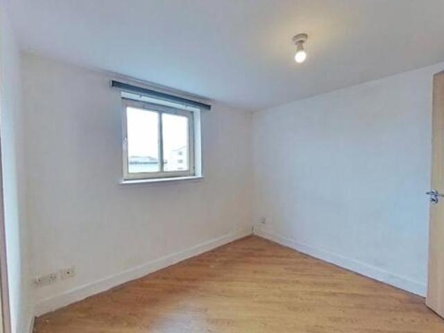 2 bedroom flat for rent in Lochburn Gate, Glasgow, City, G20