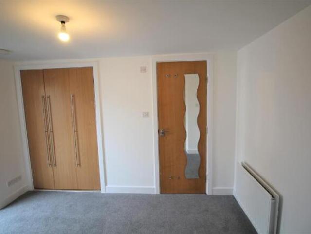 2 bedroom flat for rent in Lochburn Gate, Glasgow, G20