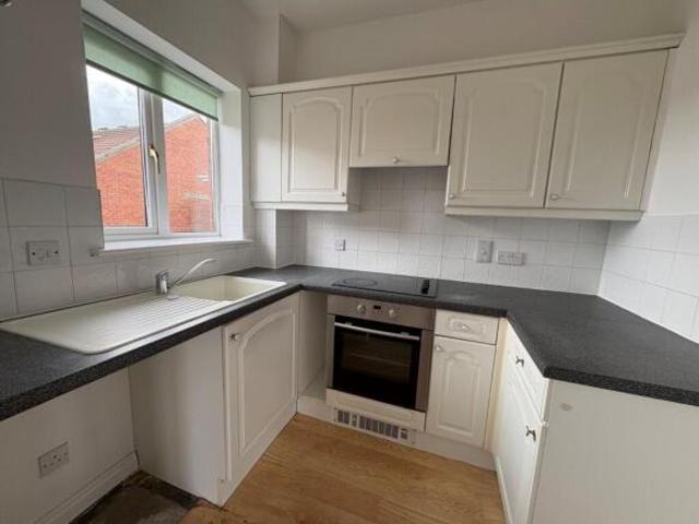 2 bedroom flat for rent in Lock Keepers Court, Hull, East Riding of Yorkshire, HU9