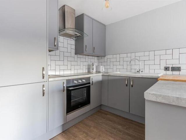 2 bedroom flat for rent in Loftus Street, Canton, Cardiff, CF5