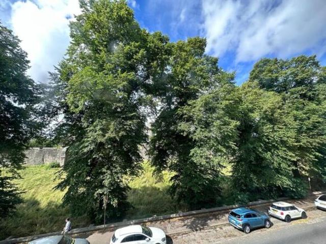 2 bedroom flat for rent in Lord Mayors Walk, York, YO31