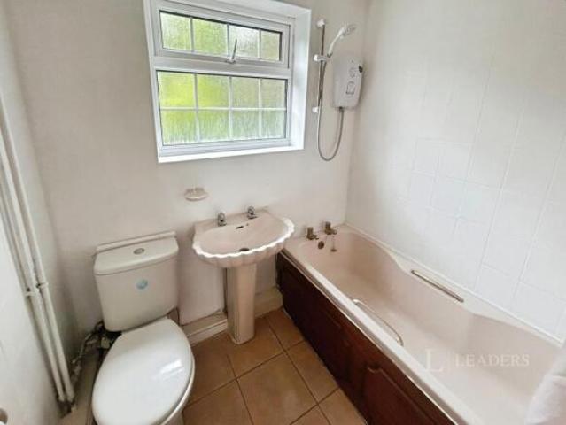 2 bedroom flat for rent in Louvain Road, Derby, DE22