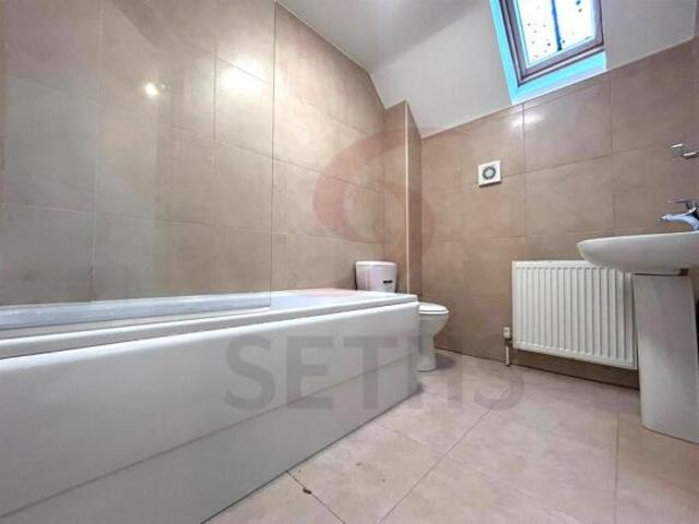 2 bedroom flat for rent in Loughborough Road, Belgrave, Leicester, LE4