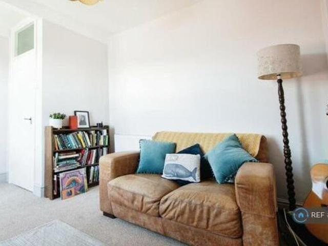 2 Bedroom Flat For Rent In Llandrindod Wells