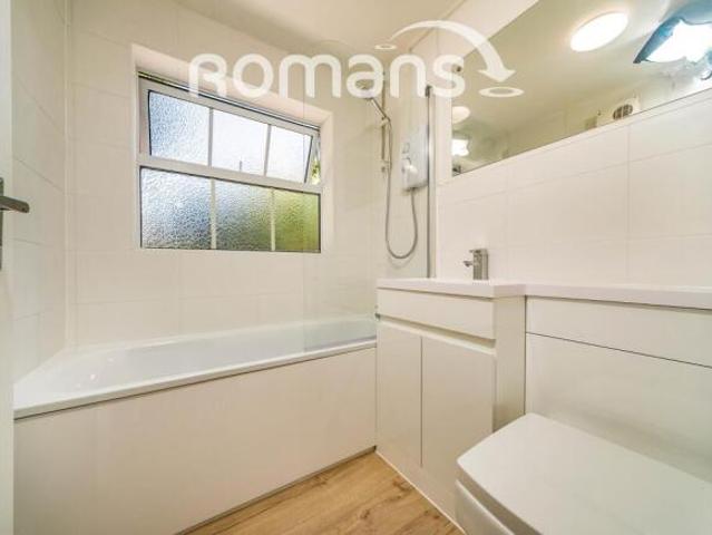 2 bedroom flat for rent in Lysander Close, Woodley, Reading, RG5