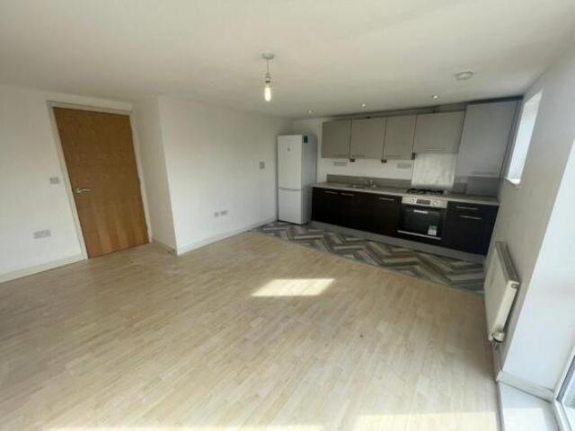 2 bedroom flat for rent in Lytham Croft, Birmingham, West Midlands, B15