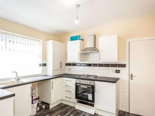 2 bedroom flat for rent in Lytham Road Blackpool FY4