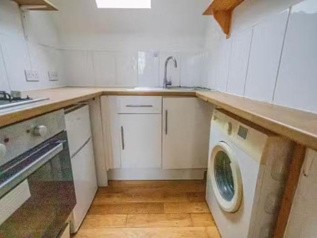 2 bedroom flat for rent in Manx Road, Horfield, Bristol, BS7
