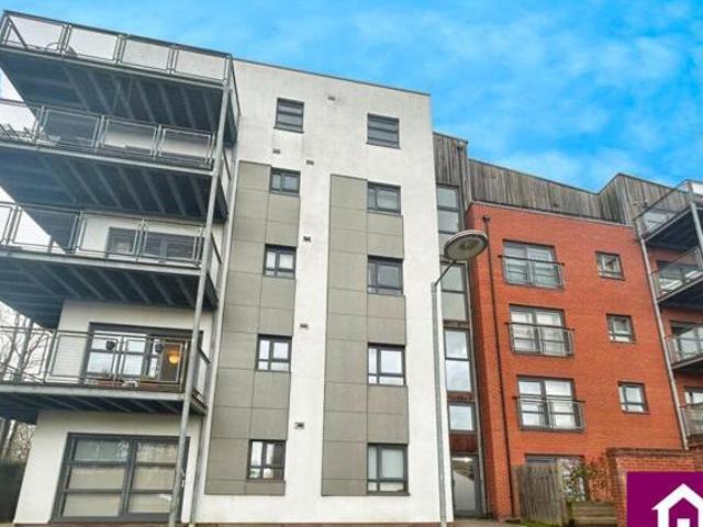 2 Bedroom Flat For Rent In Manchester, Greater Manchester