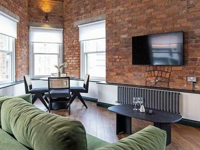 2 Bedroom Flat For Rent In Manchester, Greater Manchester