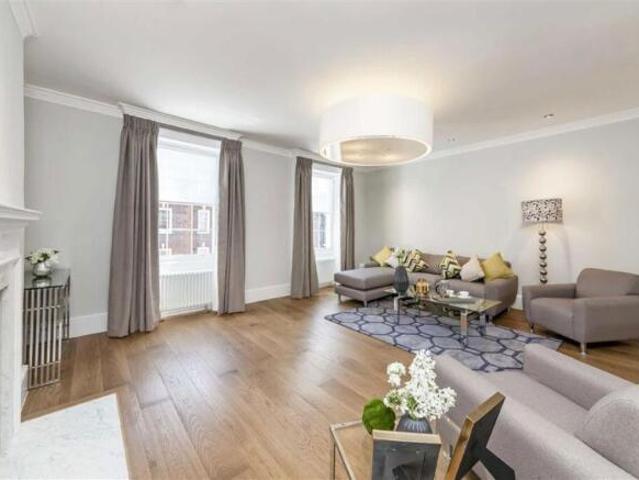2 bedroom flat for rent in Manchester Street, Marylebone, W1U