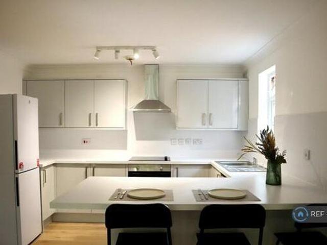 2 Bedroom Flat For Rent In Manchester